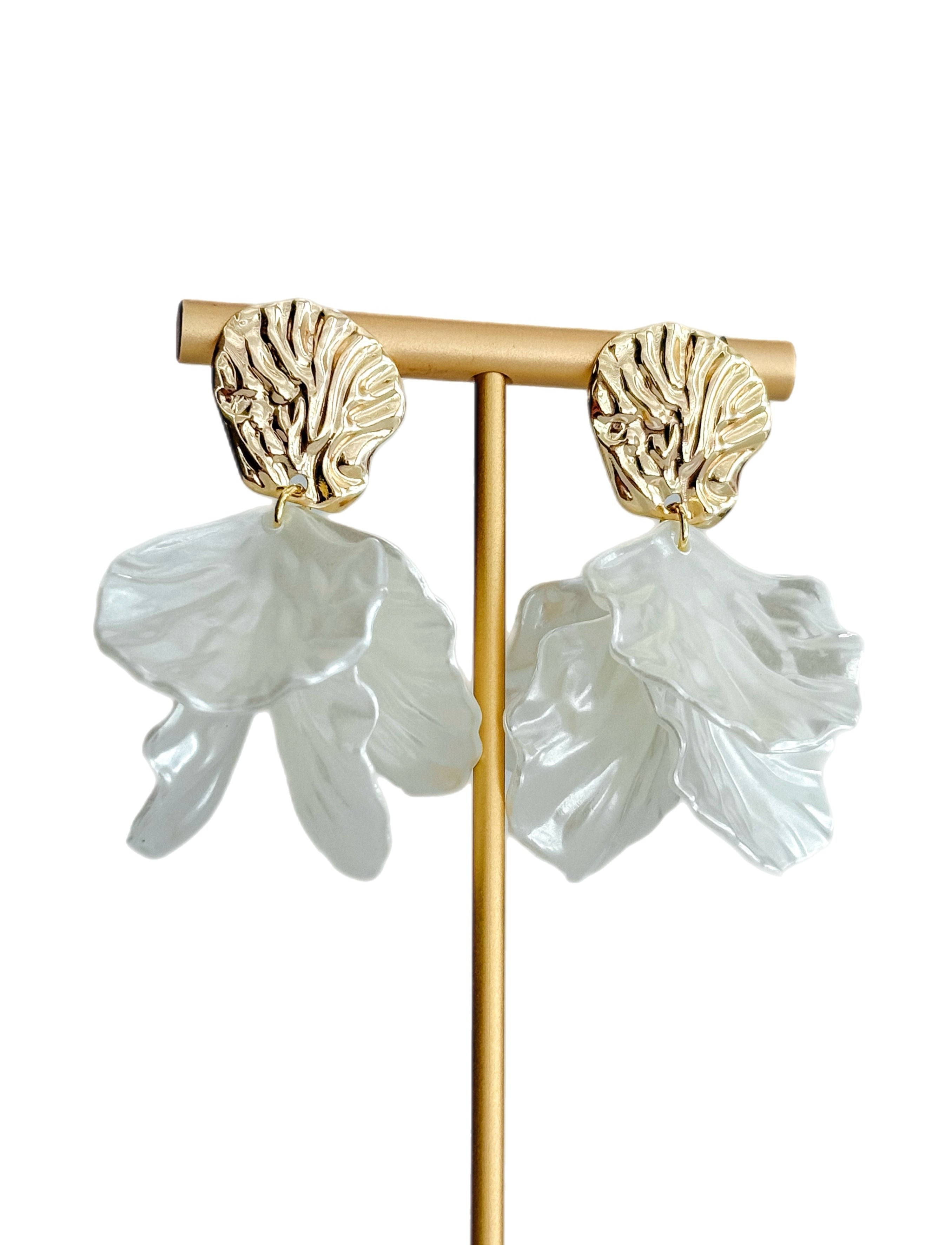 Seashell Petal Dangles – Southern Oyster Company